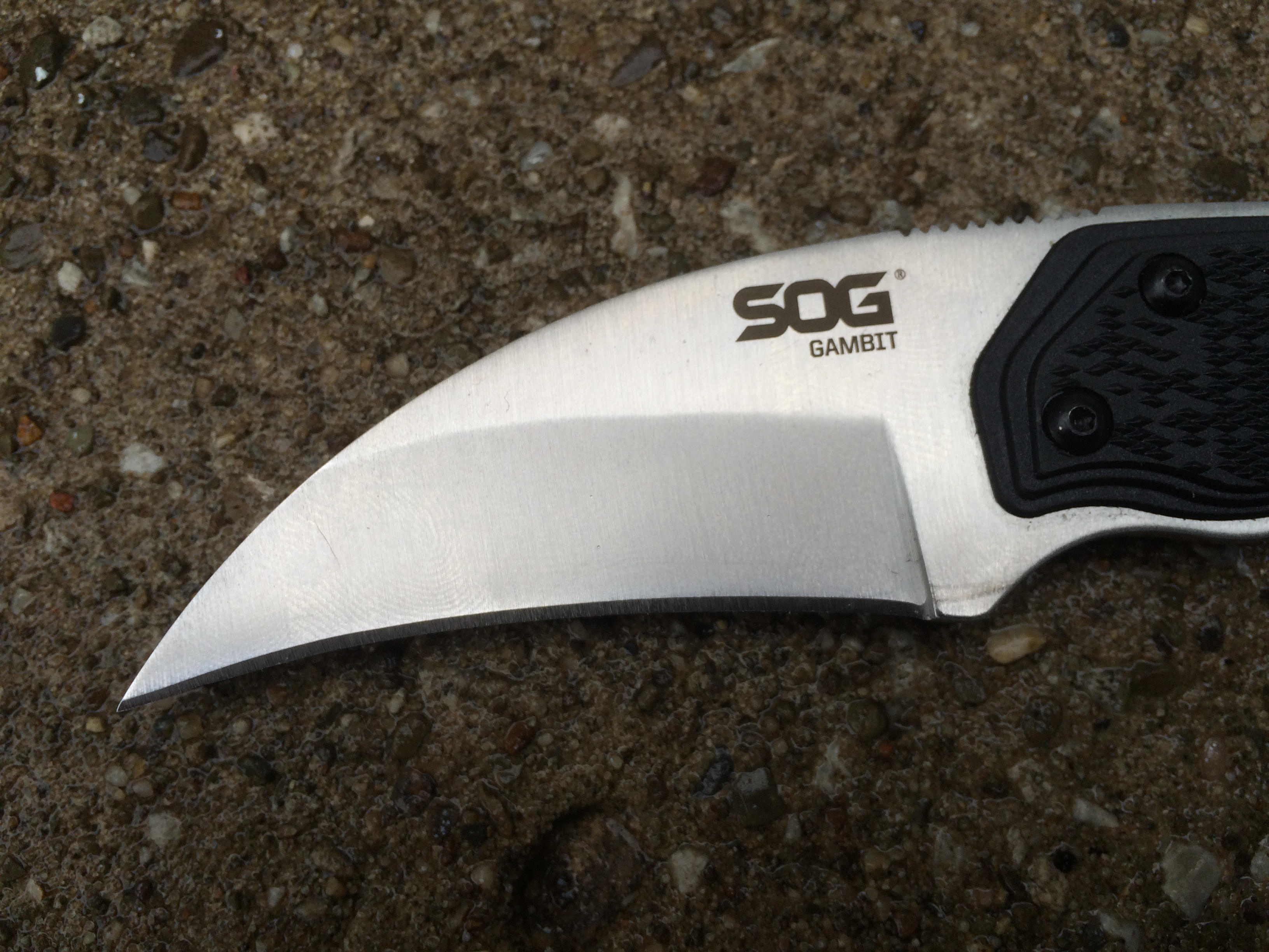 SOG Gambit | Concealable personal protection weapon | SOFREP
