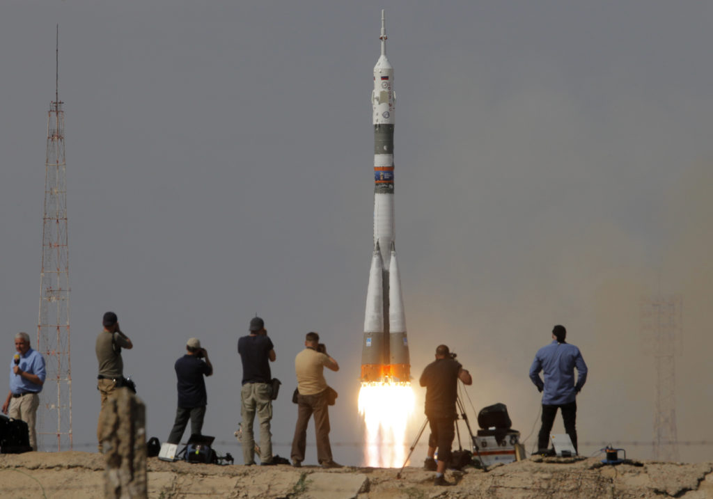 The Pic of the Day: Watching the next ISS crew launch aboard a Russian ...