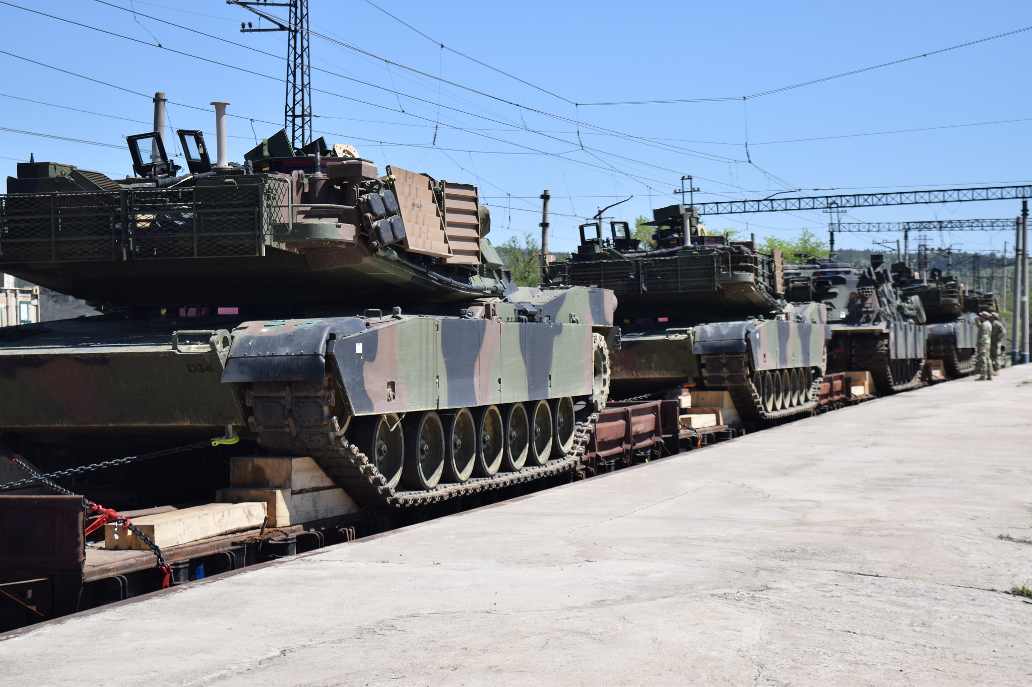 Western Tanks vs Russian Armor: Who's Winning? | SOFREP