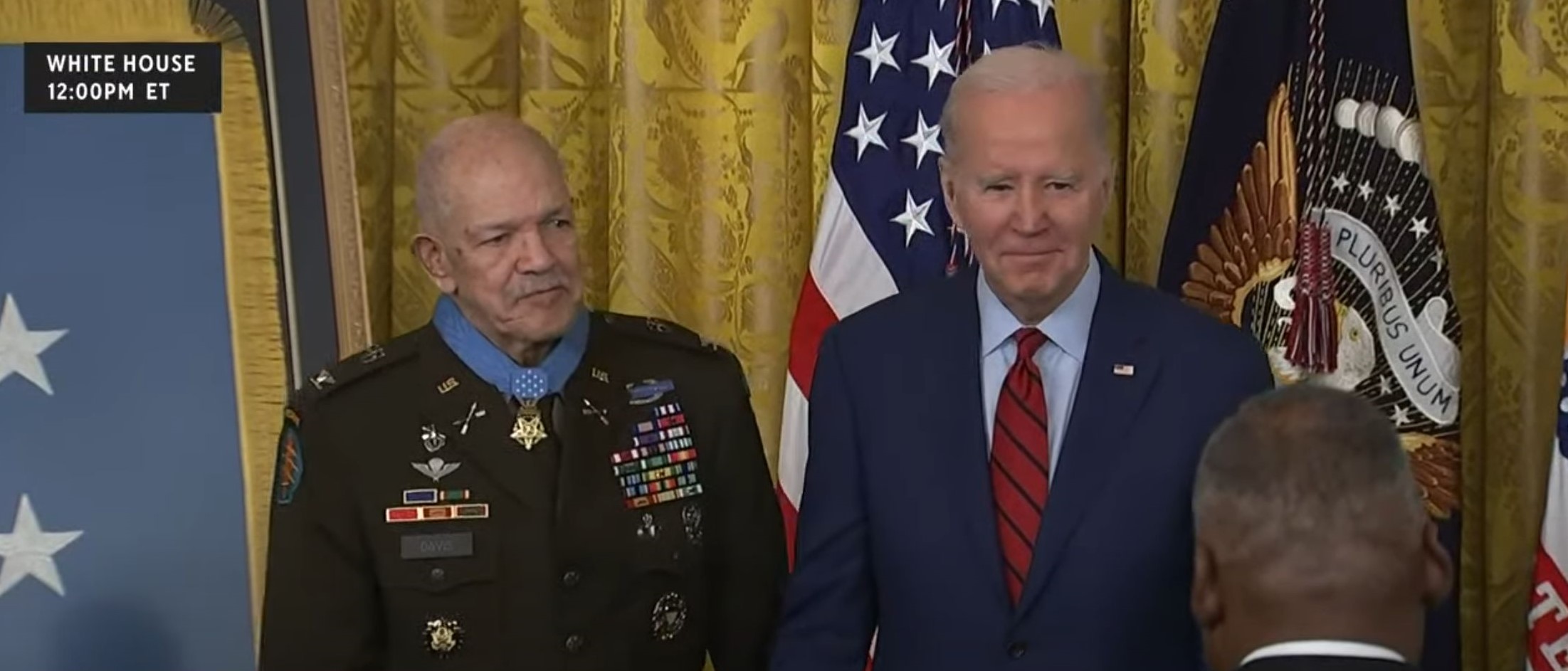 Colonel Paris Davis Awarded Medal of Honor After Almost 60 Year Wait ...