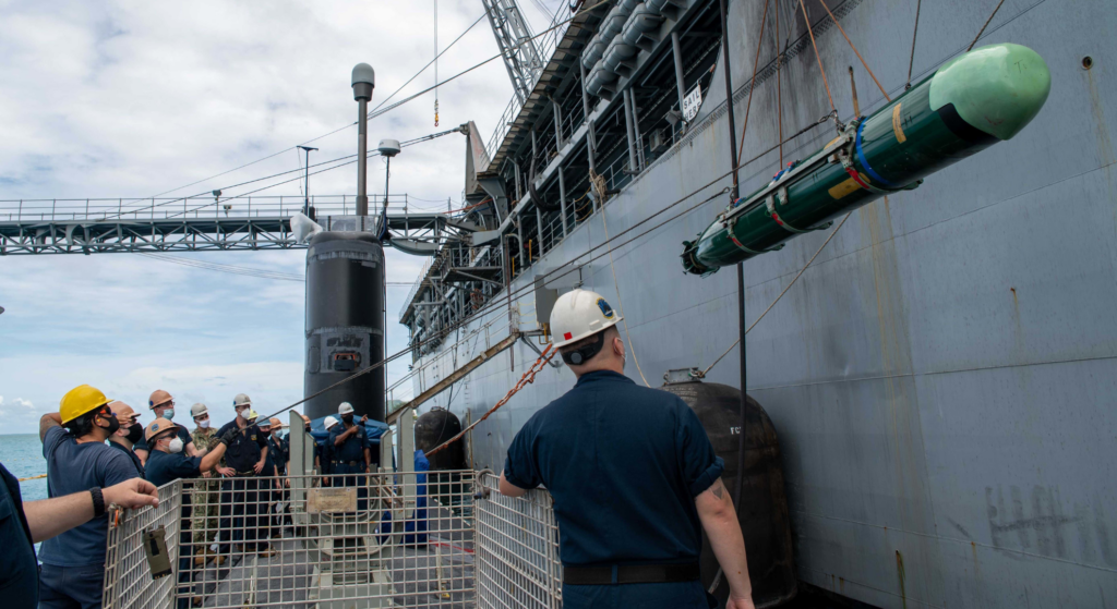 Navy Awards $102M to Tech Contractor for Heavyweight Torpedo Production ...