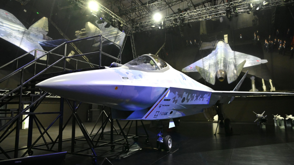 The Su-75 Checkmate: A Challenger to the F-35 Lightning II Enters the ...