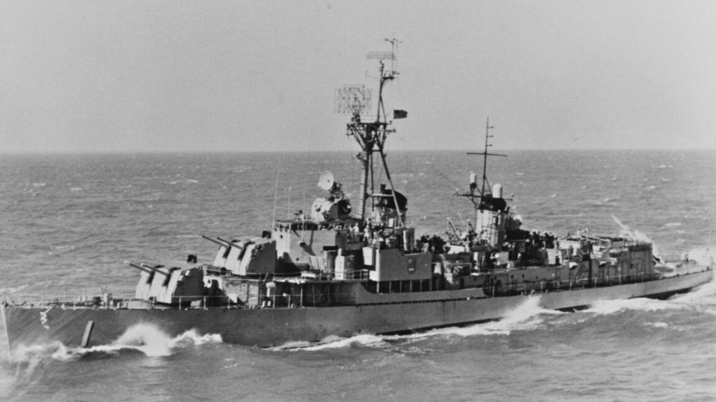 USS Gyatt (DDG-1) underway at sea, circa the late 1950s or early 1960s ...