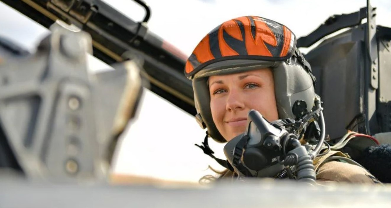 Captain Lacie Hester First Woman in Air Force History to Be Awarded ...